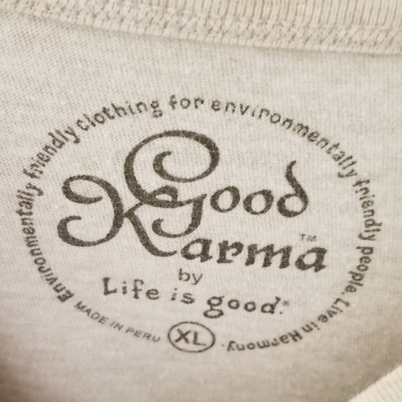 Life Is Good | Shirts | Good Karma T Shirt Xl Life Is Good Happy Beige ...